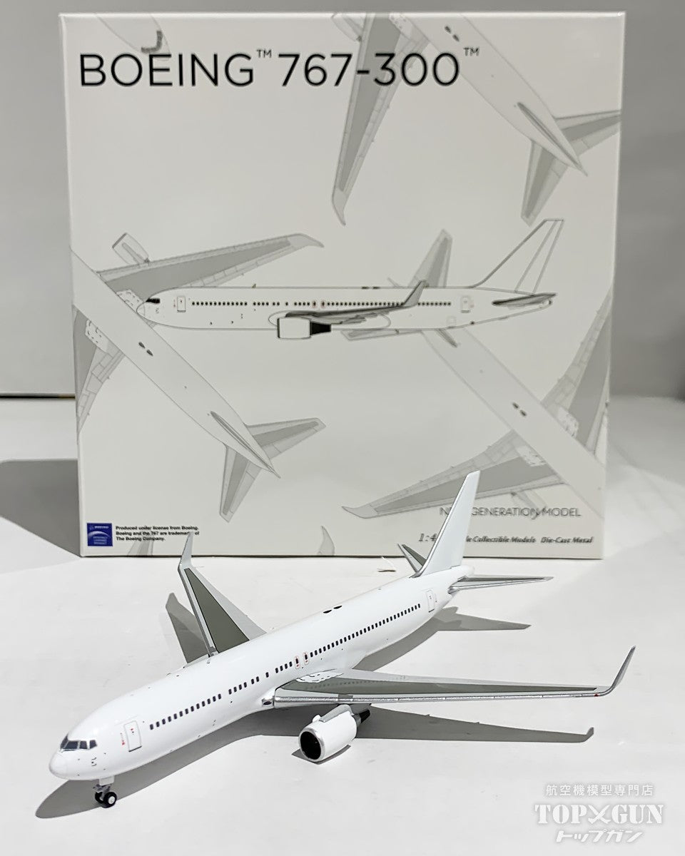 NG Models B767-300ER/w ホワイト CF6 engines 1/400 [NG17000]