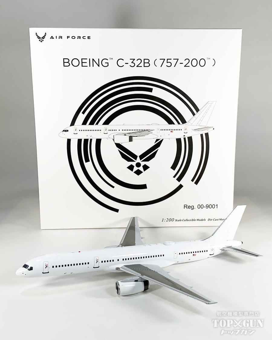 NG Models C-32B (B757-200) アメリカ空軍 00-9001 1/200 [NG42043]