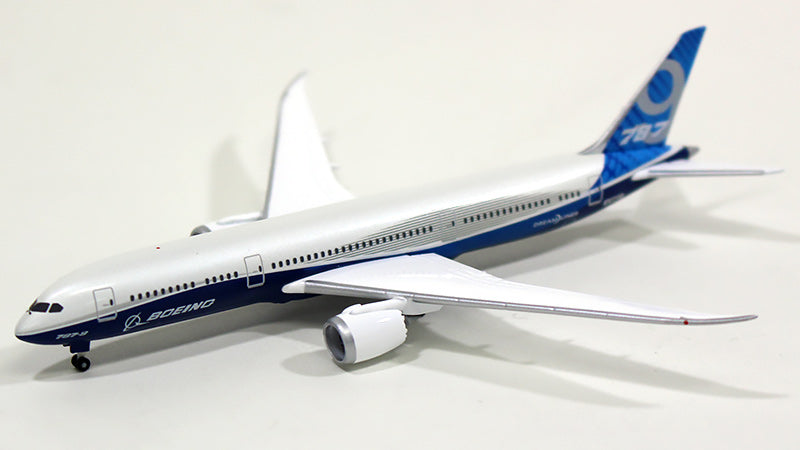 Herpa Wings 787-9 Boeing House Color Rollout N789EX 1/500 [526173]