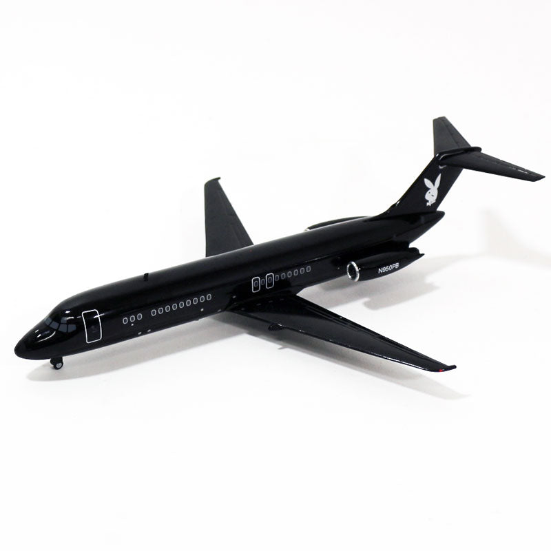 Herpa Wings DC-9-30 プレイボーイ オーナー自家用機 70年代 「ビッグ・バニー」 N950PB 1/200 ※金属製 ...