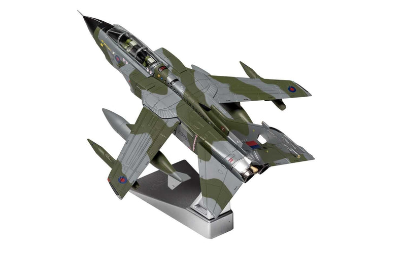 パナヴィア トーネード GR.4 ZG752 退役 RAF マーハム 2019年3月 1/72 [AA33619]